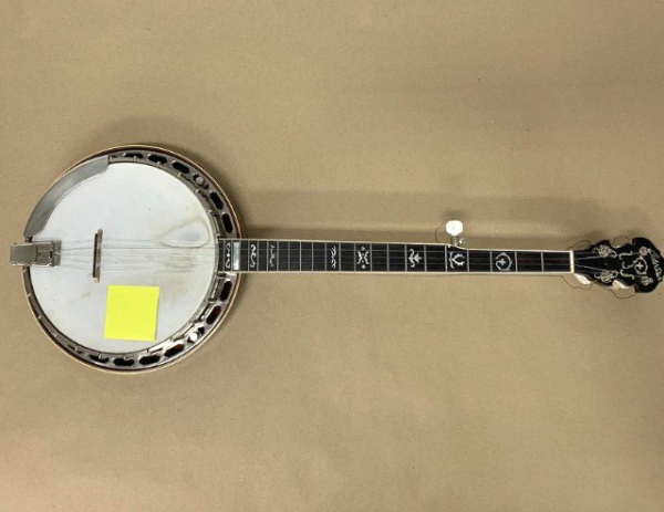 Banjo Measurements & Tracing | Calton Cases